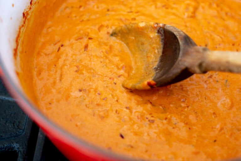 Kate's Best Penne with Spicy Vodka Sauce Recipe - katesbestrecipes.com