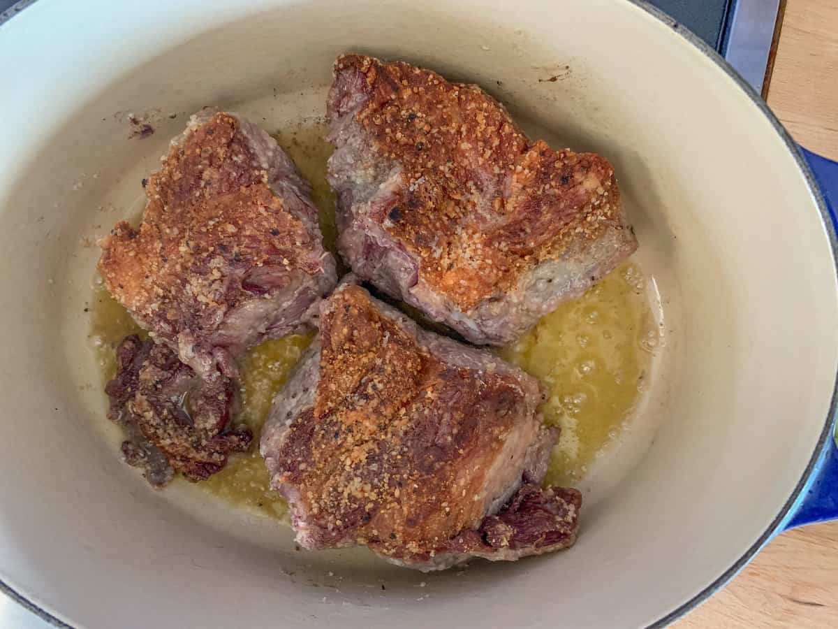 Kate's Best One-Pot Red Wine Braised Beef Recipe - katesbestrecipes.com