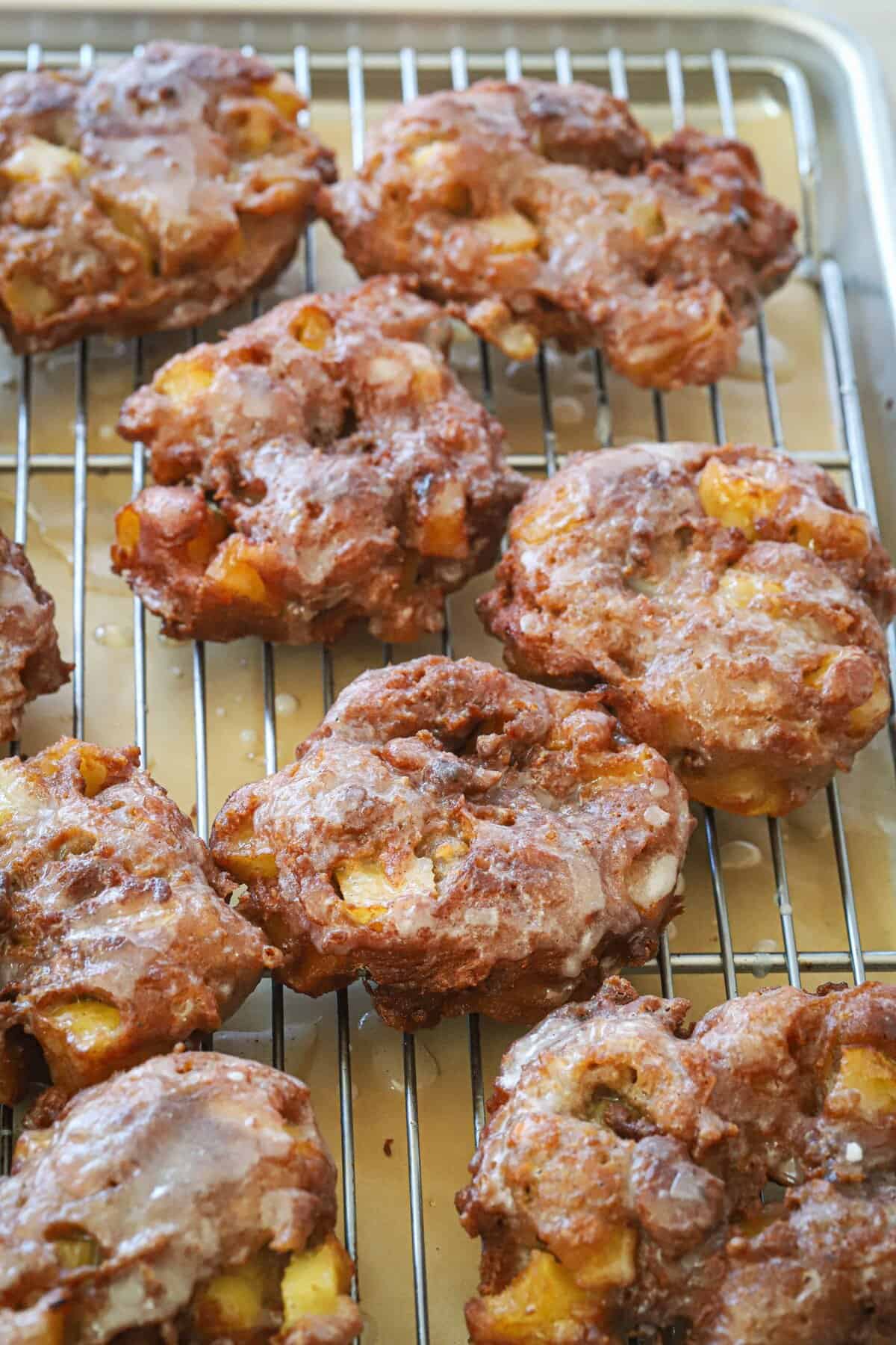 30 Sweet and Savory Apple Recipes To Make This Fall - katesbestrecipes.com