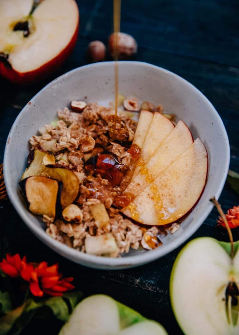 30 Sweet and Savory Apple Recipes To Make This Fall - katesbestrecipes.com