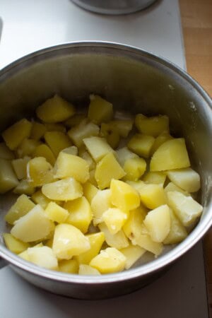 Small Batch Homemade Mashed Potatoes Recipe For Two - katesbestrecipes.com